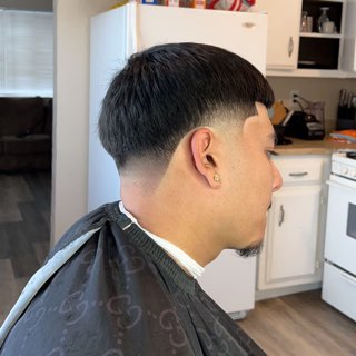 Iris the barber [ Book now ]