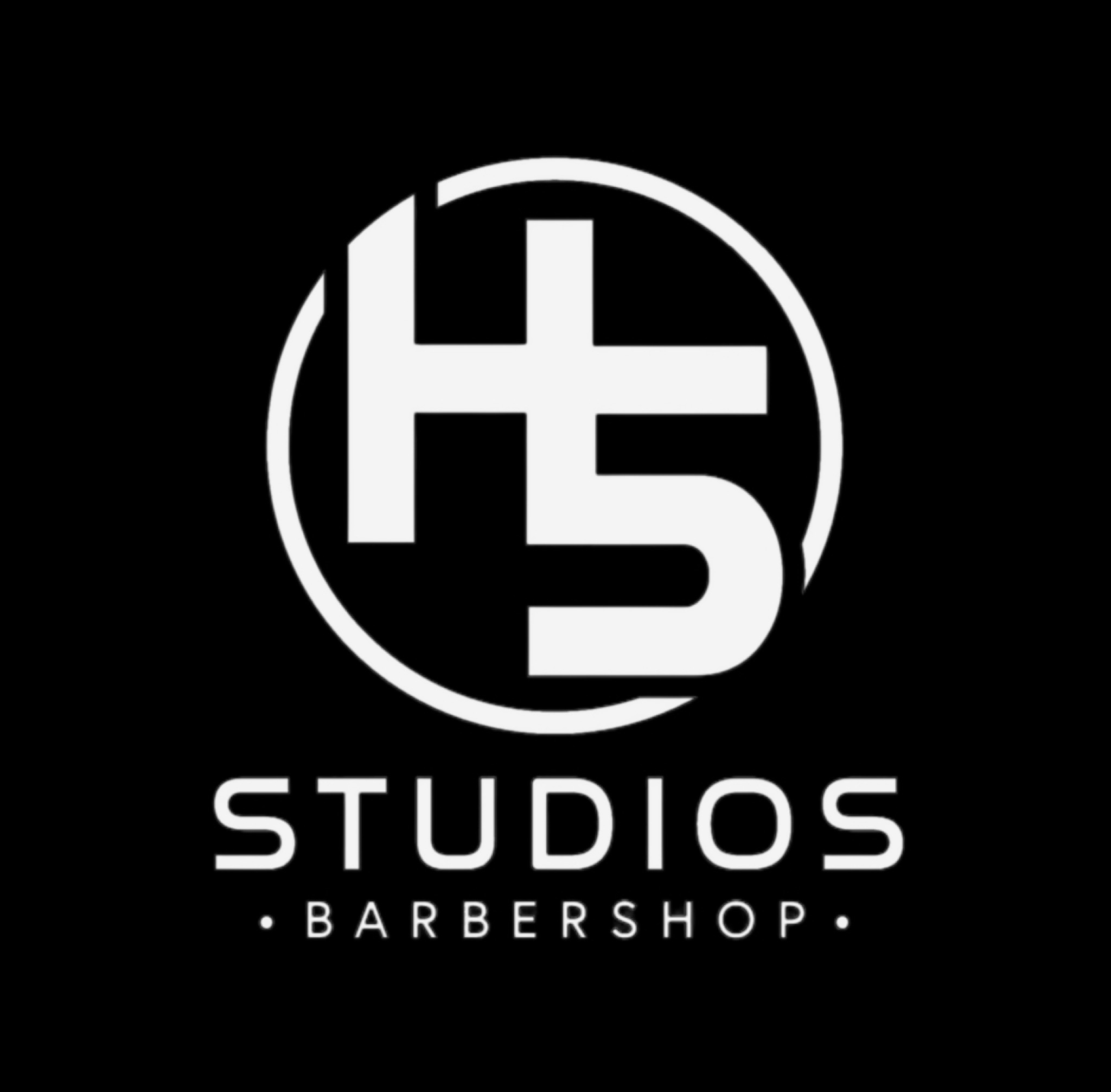 H5 Studios | Cathedral City [ Book now ]