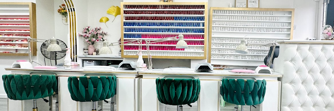 Top nails | Altrincham [ Book now ]
