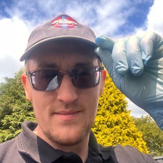 Lewis Russell [ Book now ]